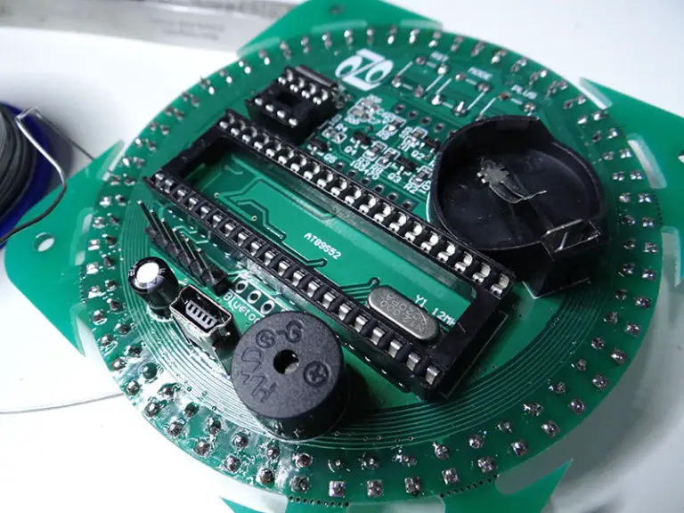 Electronic Project: DIY Advanced clock - Tutorial45