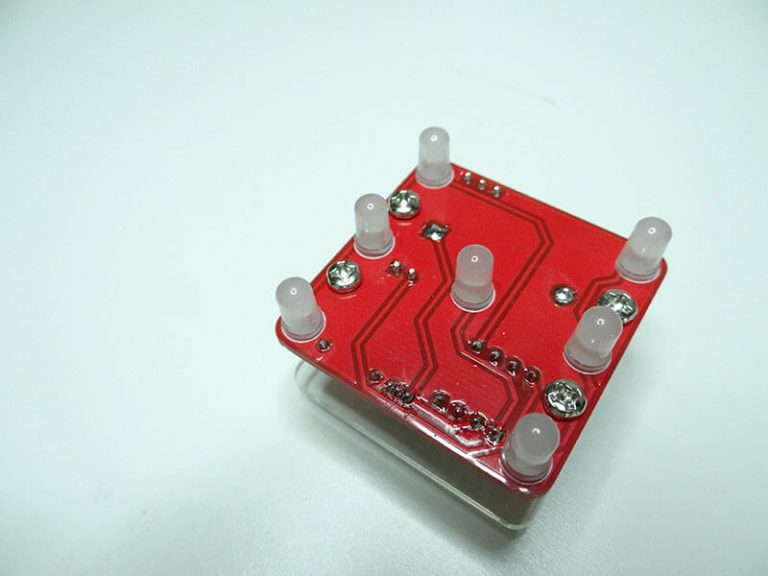 Electronic Project: The Making of an Electronic Dice - Tutorial45